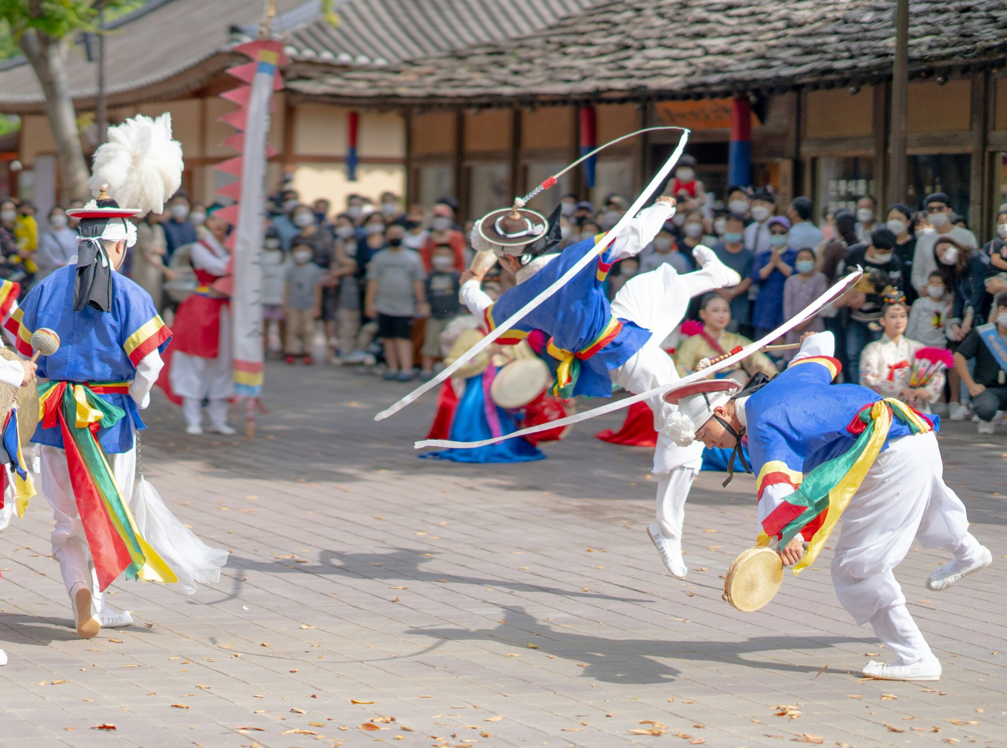 Korean Etiquette: 15 Rules Every Tourist Should Know (2026)